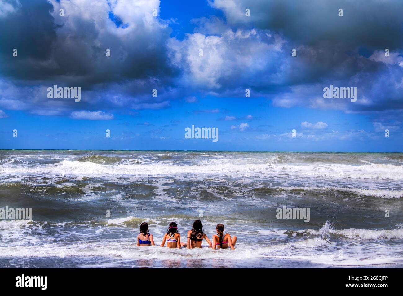 Bad storm hi-res stock photography and images - Alamy