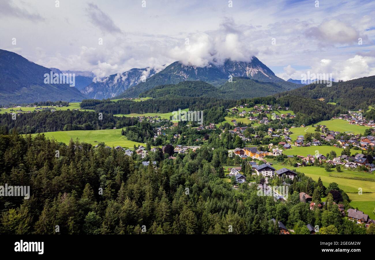 The village of altaussee in austria hi-res stock photography and images ...