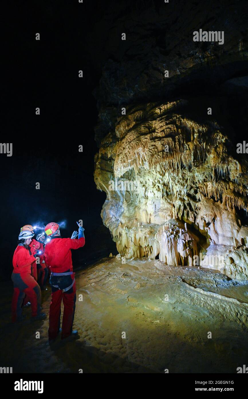 Person in spelunking gear hi-res stock photography and images - Alamy
