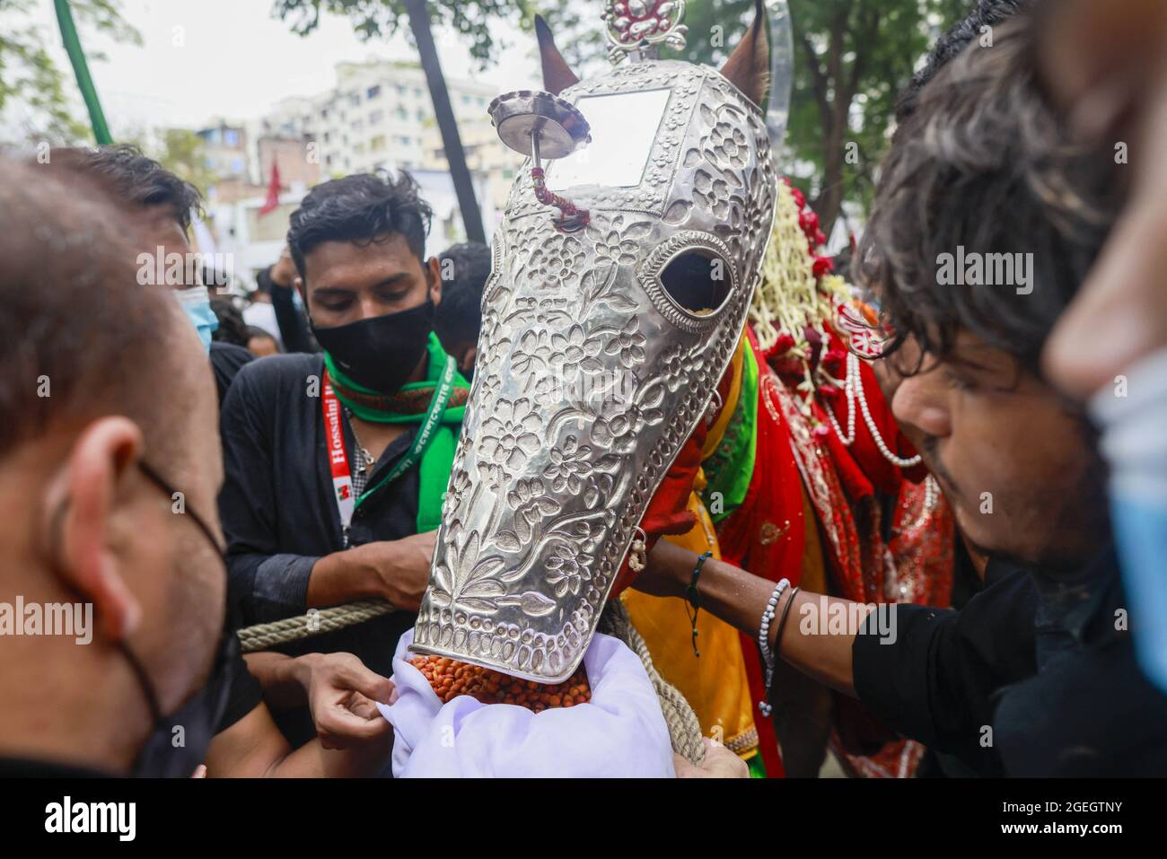Shia procession bangladesh hi-res stock photography and images - Alamy