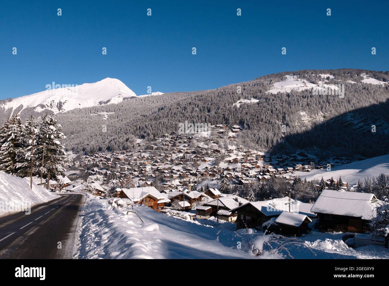 Morzine (Alps, central eastern France): the village covered in snow in ...