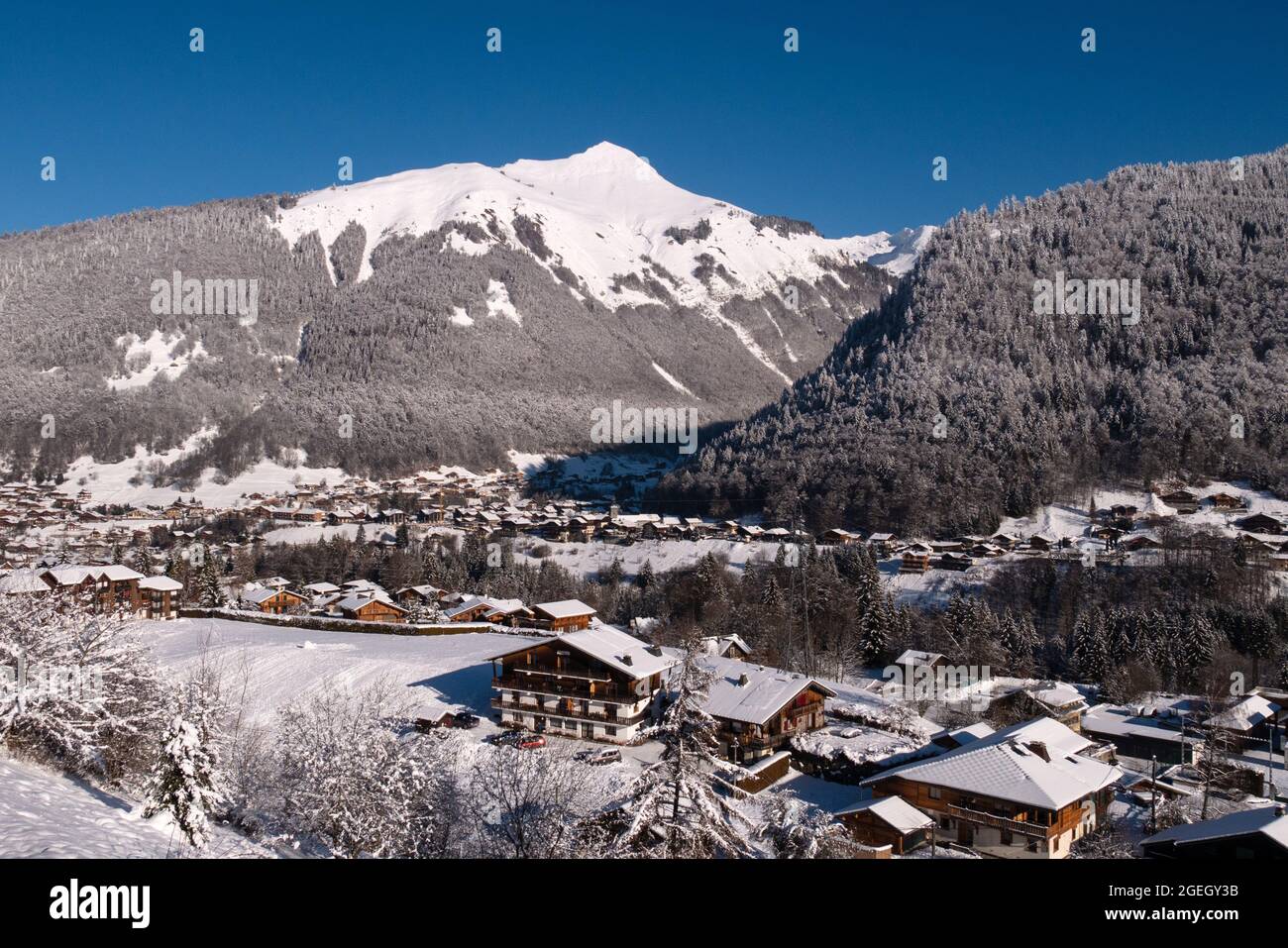 Morzine (Alps, central eastern France): the village covered in snow in ...