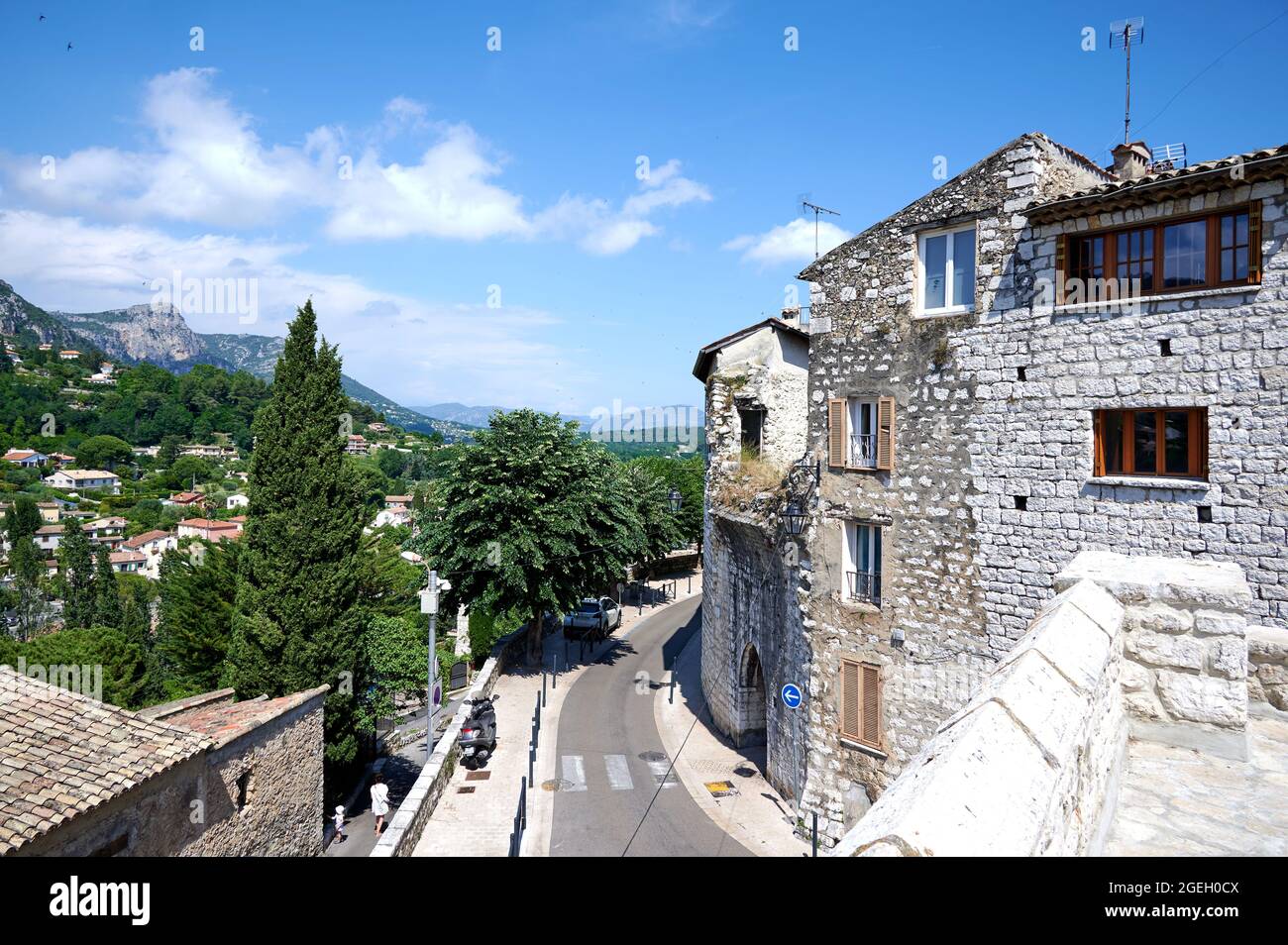 Vence (south eastern France): stone built houses and landscape viewed ...