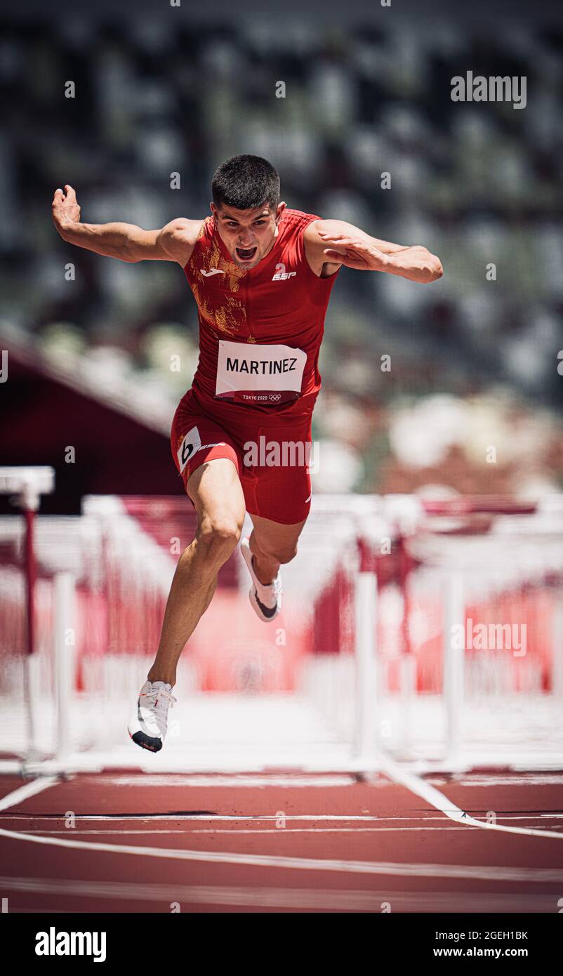 Asier Fernandez running in the 110 meter hurdles of the 2020 Tokyo ...