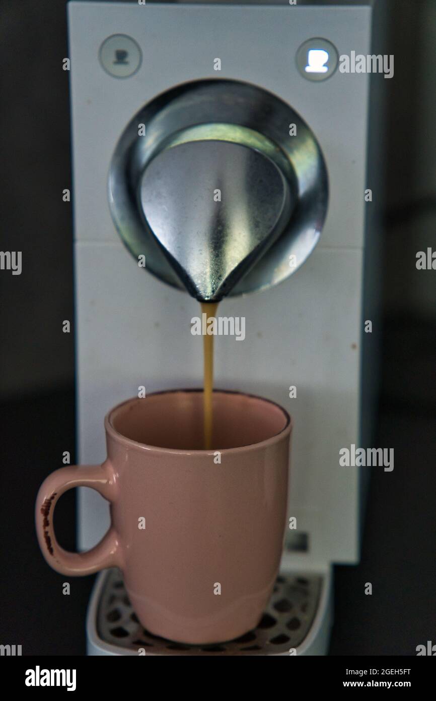 Ceramic machines hi-res stock photography and images - Alamy