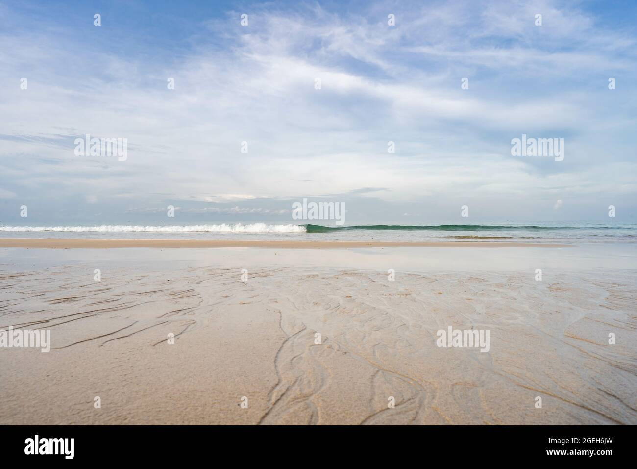 High angle shot of a sandy beach with beautiful seascape and skyline ...
