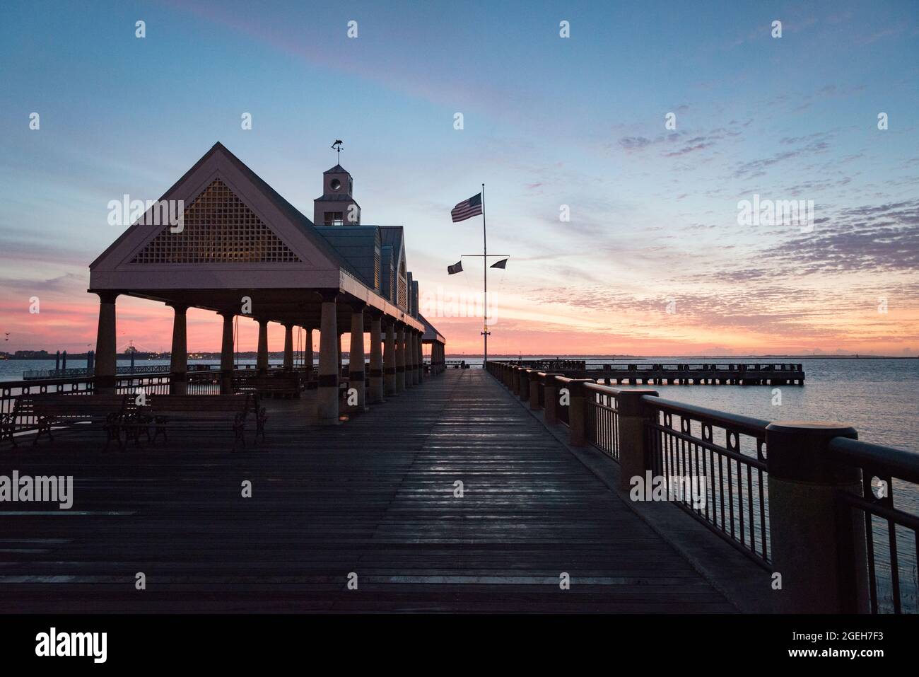 The waterfront park pier in Charleston, South Carolina, USA Stock Photo ...