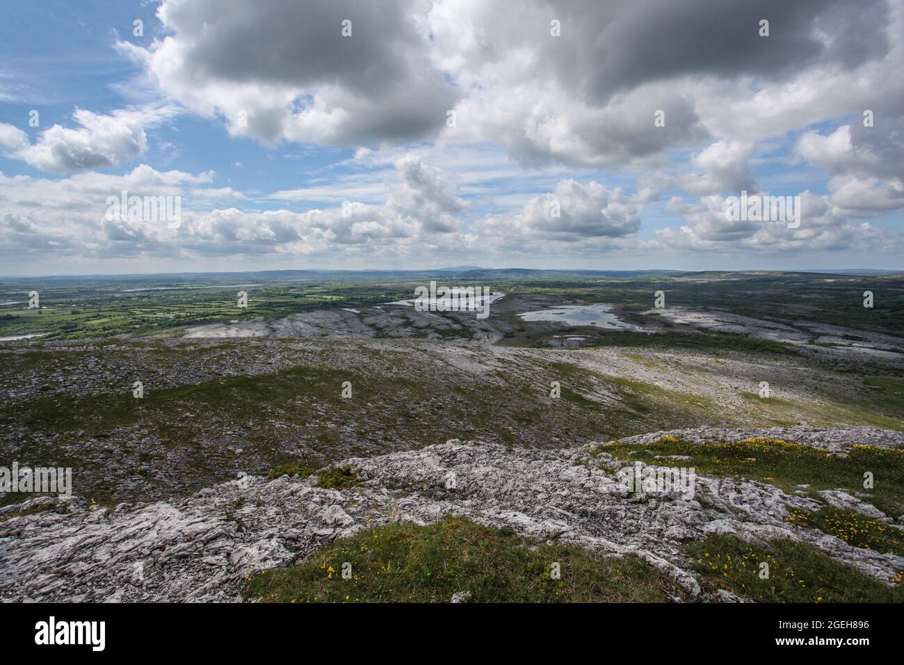 Glaciokarst landforms hi-res stock photography and images - Alamy