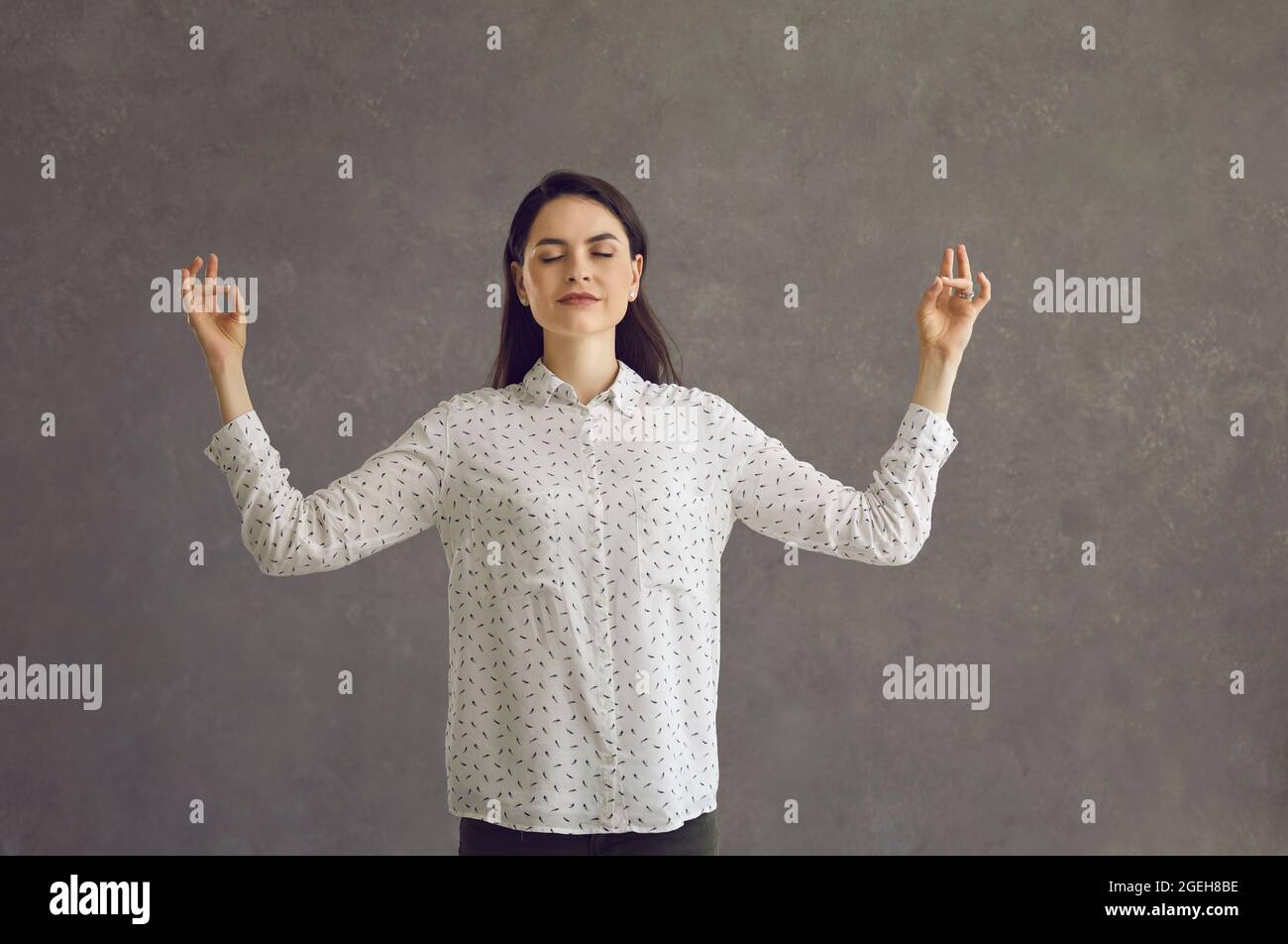 Feeling relaxed hi-res stock photography and images - Alamy