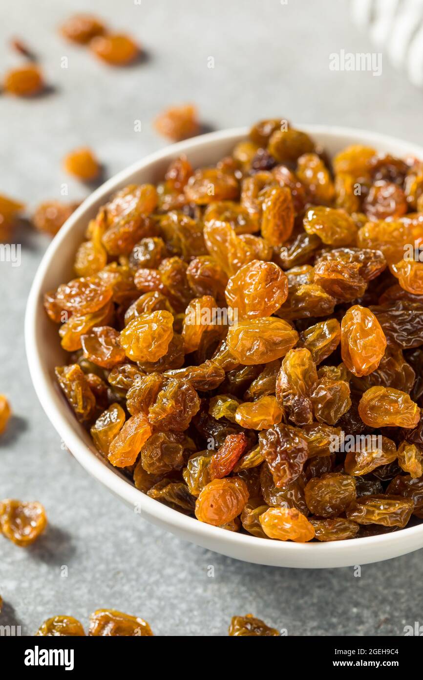 Golden raisins hi-res stock photography and images - Alamy