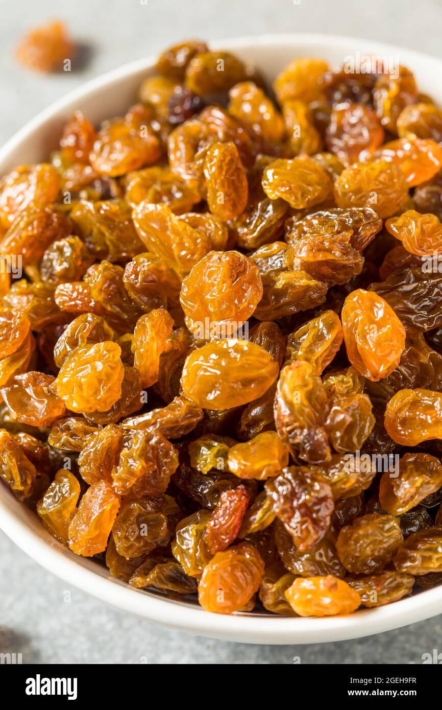 Golden raisins hi-res stock photography and images - Alamy