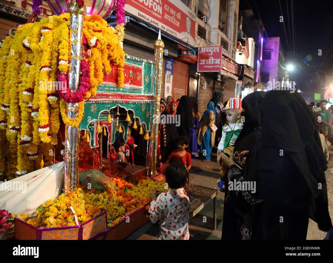Beawar, Rajasthan, India, August 19, 2021: Muslim devotees offers ...