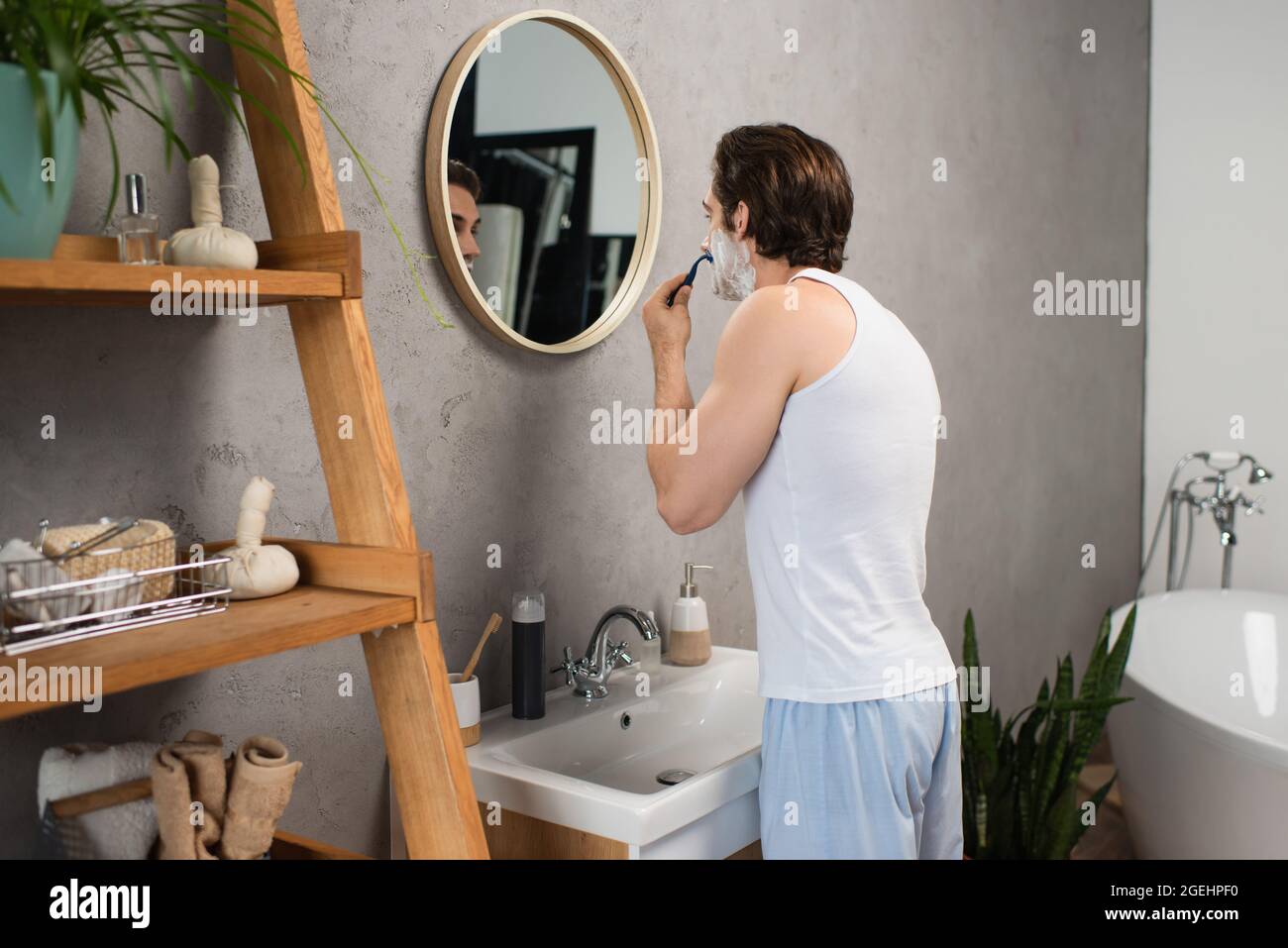 Tank rack hi-res stock photography and images - Alamy