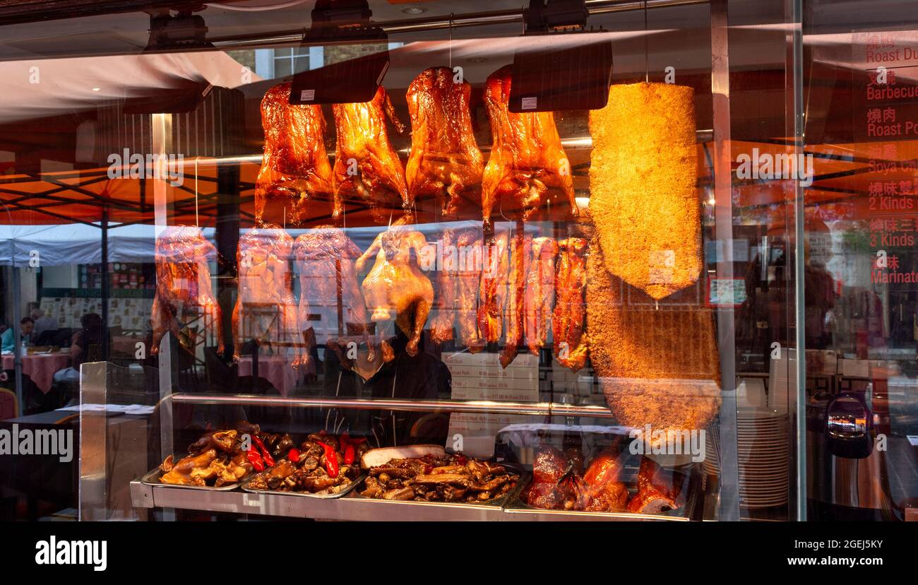 China chickens hi-res stock photography and images - Alamy