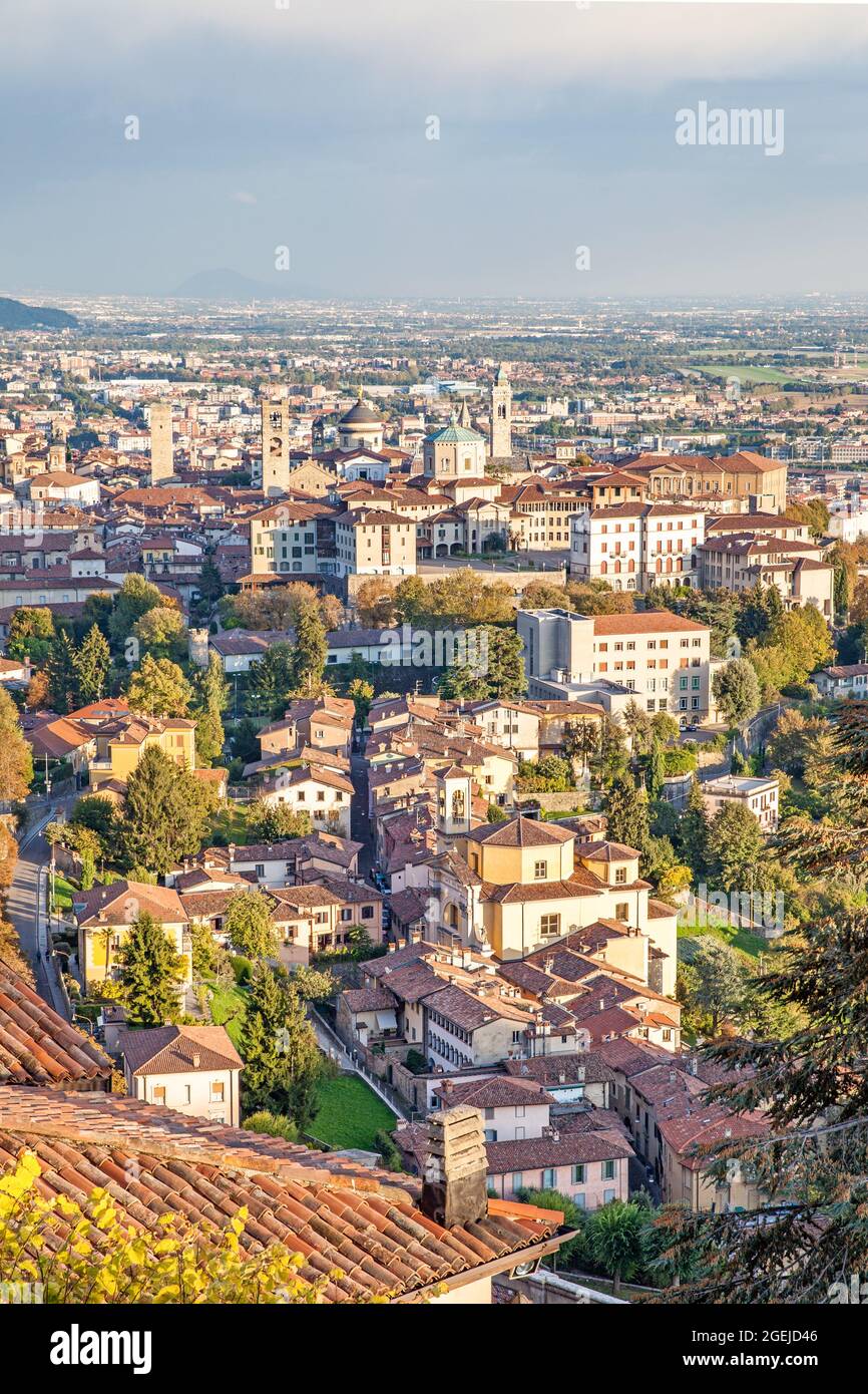 Bergamo view hi-res stock photography and images - Alamy