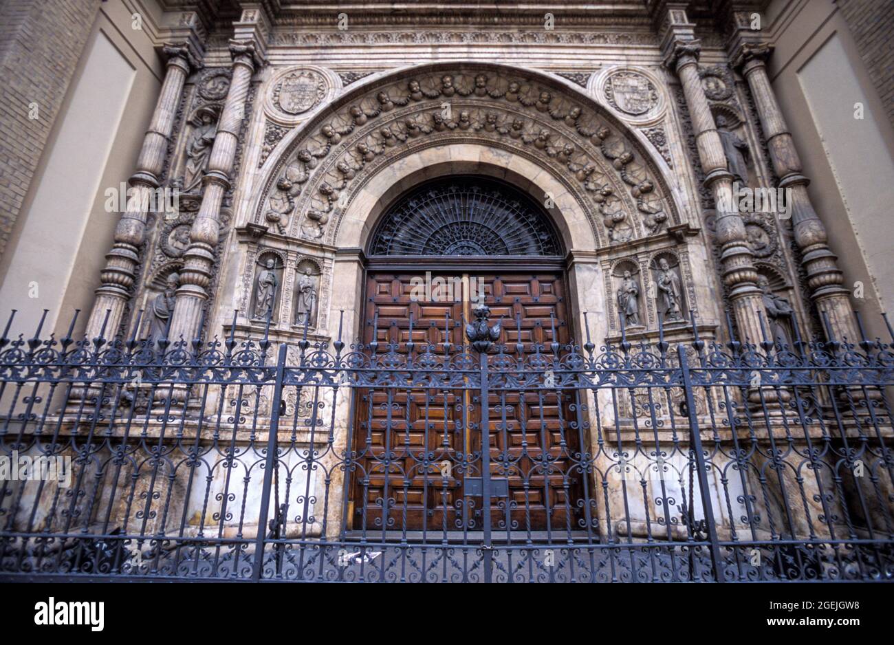 Entrance to basilica of santa engracia church hi-res stock photography ...