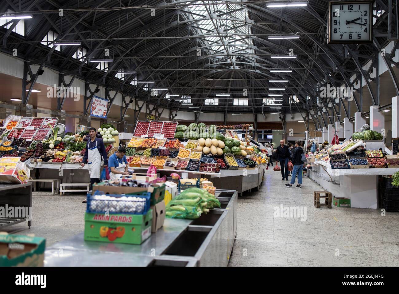 Inside russian supermarket hi-res stock photography and images - Alamy