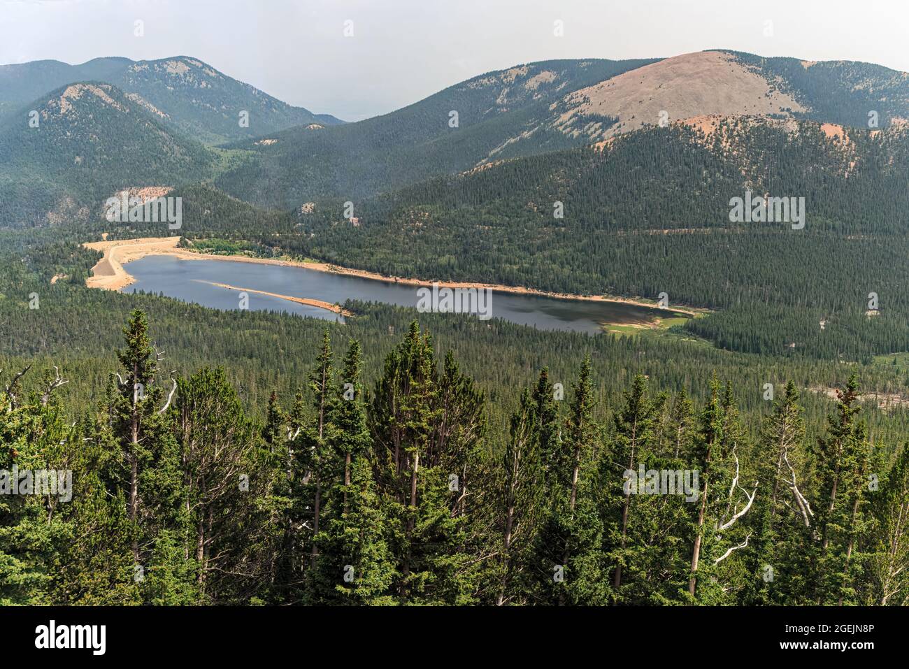 Tundra above tree line hi-res stock photography and images - Alamy