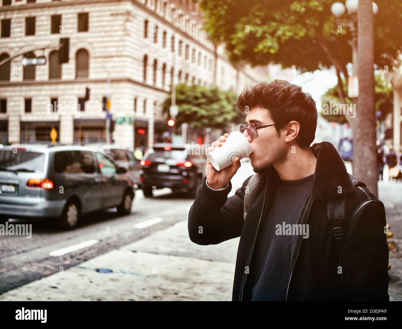 Man alone in dark drinking hi-res stock photography and images - Alamy