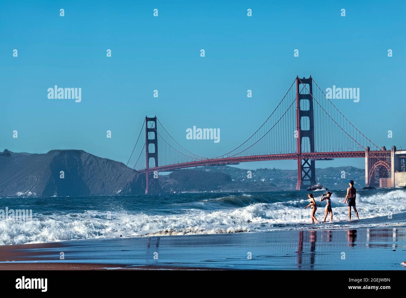 Enjoying the Pacific Ocean under the Golden Gate Bridge, San Francisco ...