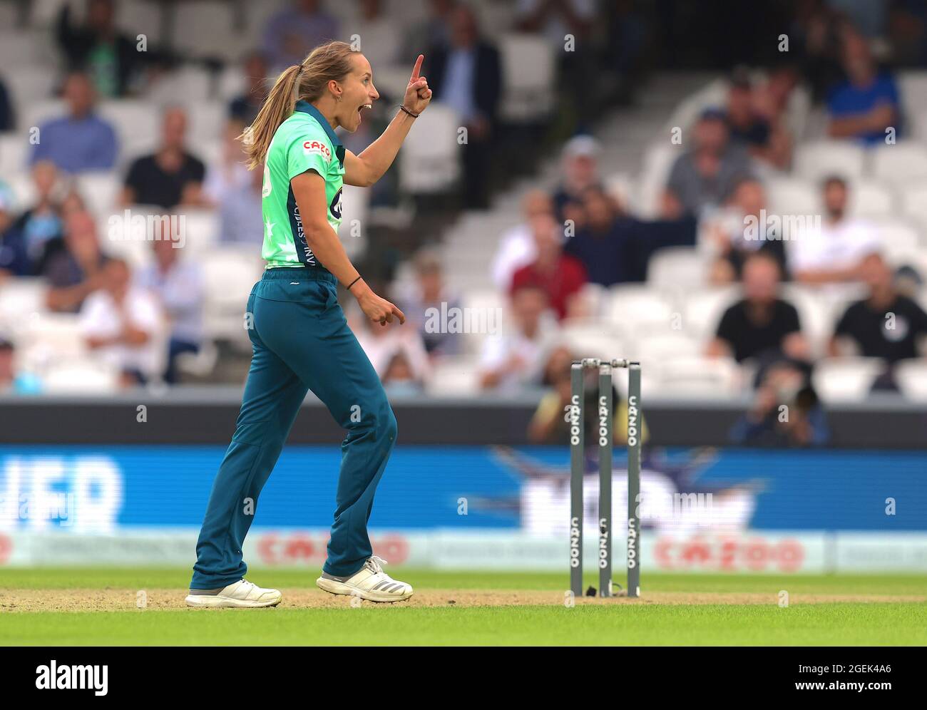 London, UK. 20 August 2021. Tash Farrant of The Oval Invincibles ...
