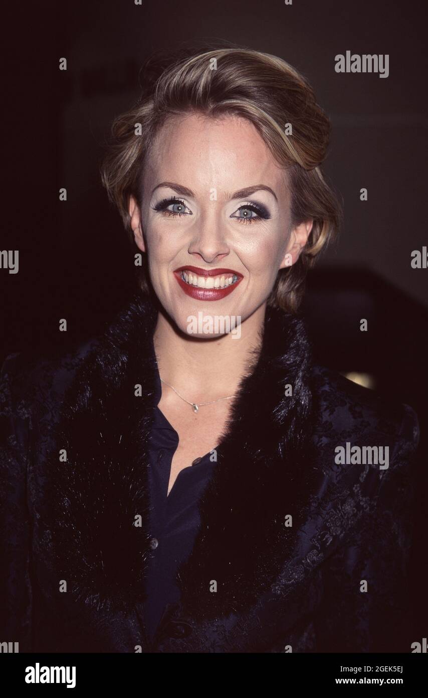 Alice Ripley attends "Doin' What Comes Natur'lly!: An All-Star Tribute ...