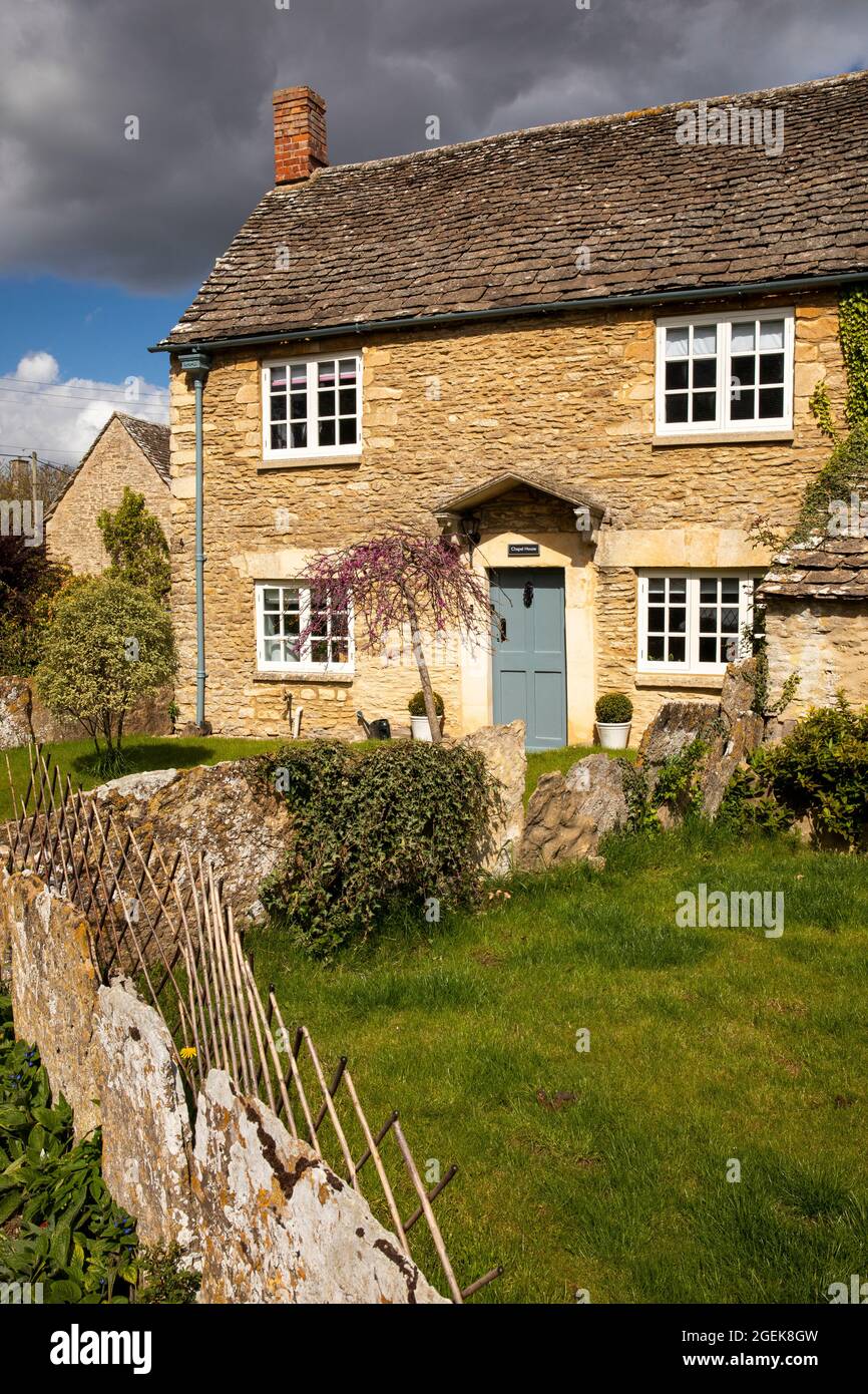 UK, England, Oxfordshire, Filkins, Chapel House, stone slab fence Stock ...