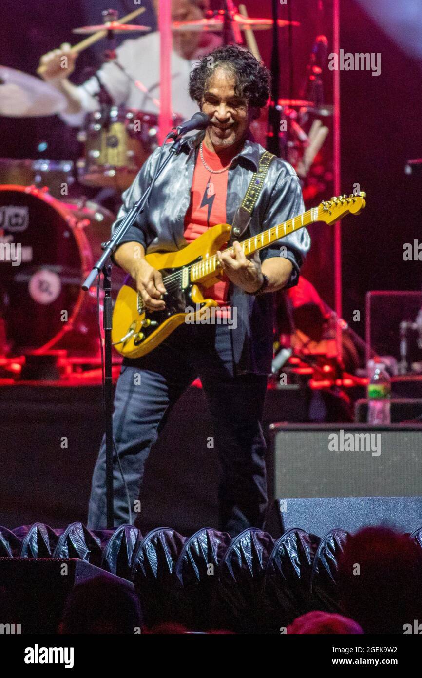 Daryl hall 2021 hi-res stock photography and images - Alamy