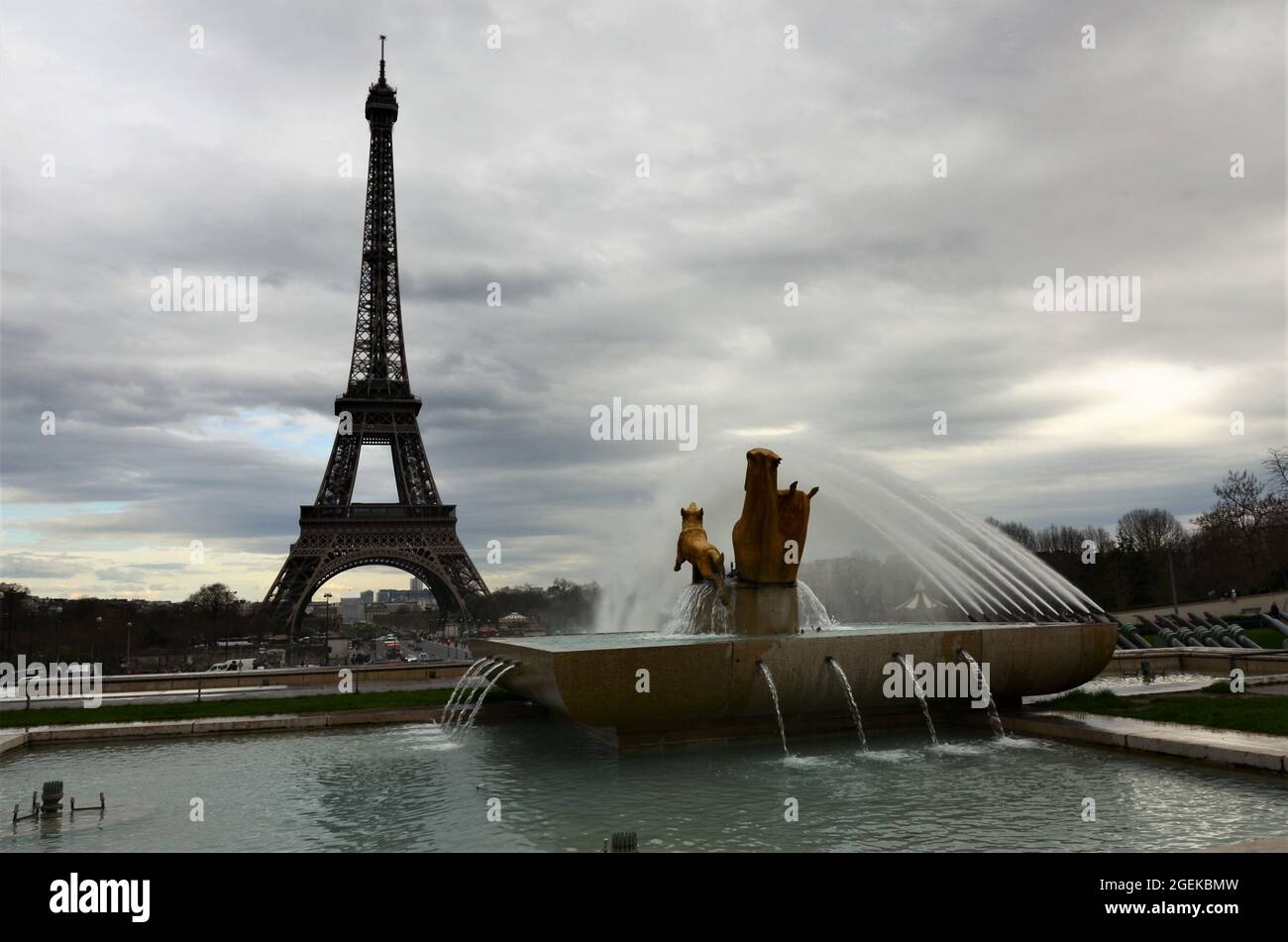 Gardens of the Trocadero in Paris, France Stock Photo - Alamy