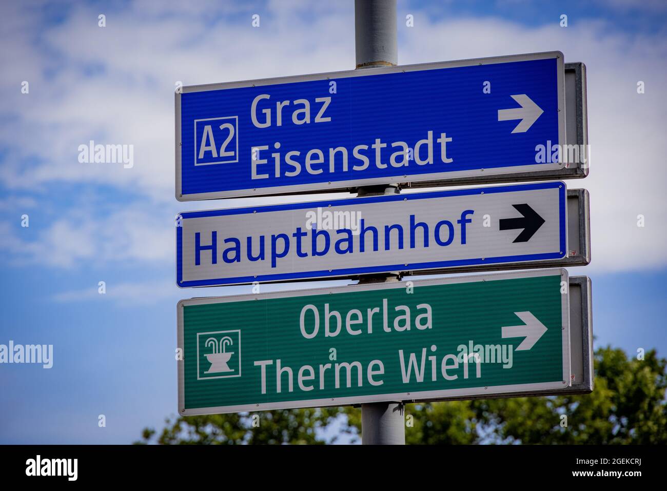 Road signs feature hi-res stock photography and images - Alamy
