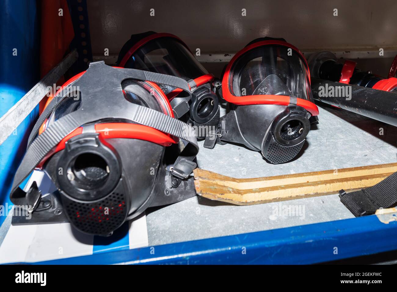 Respiratory protection hi-res stock photography and images - Alamy