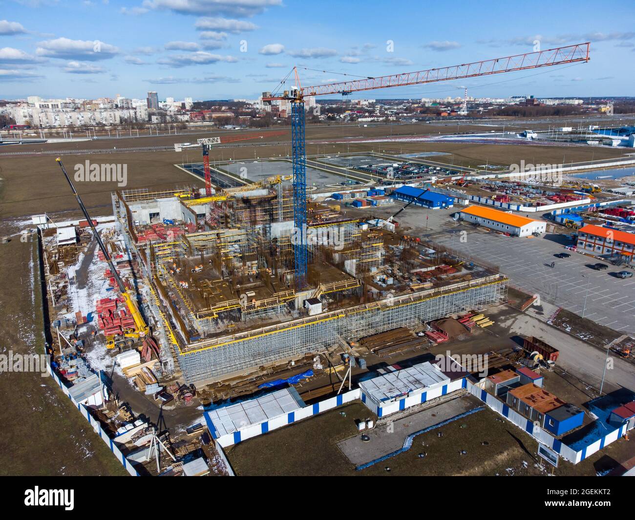 Construction site with unfinished building Stock Photo - Alamy