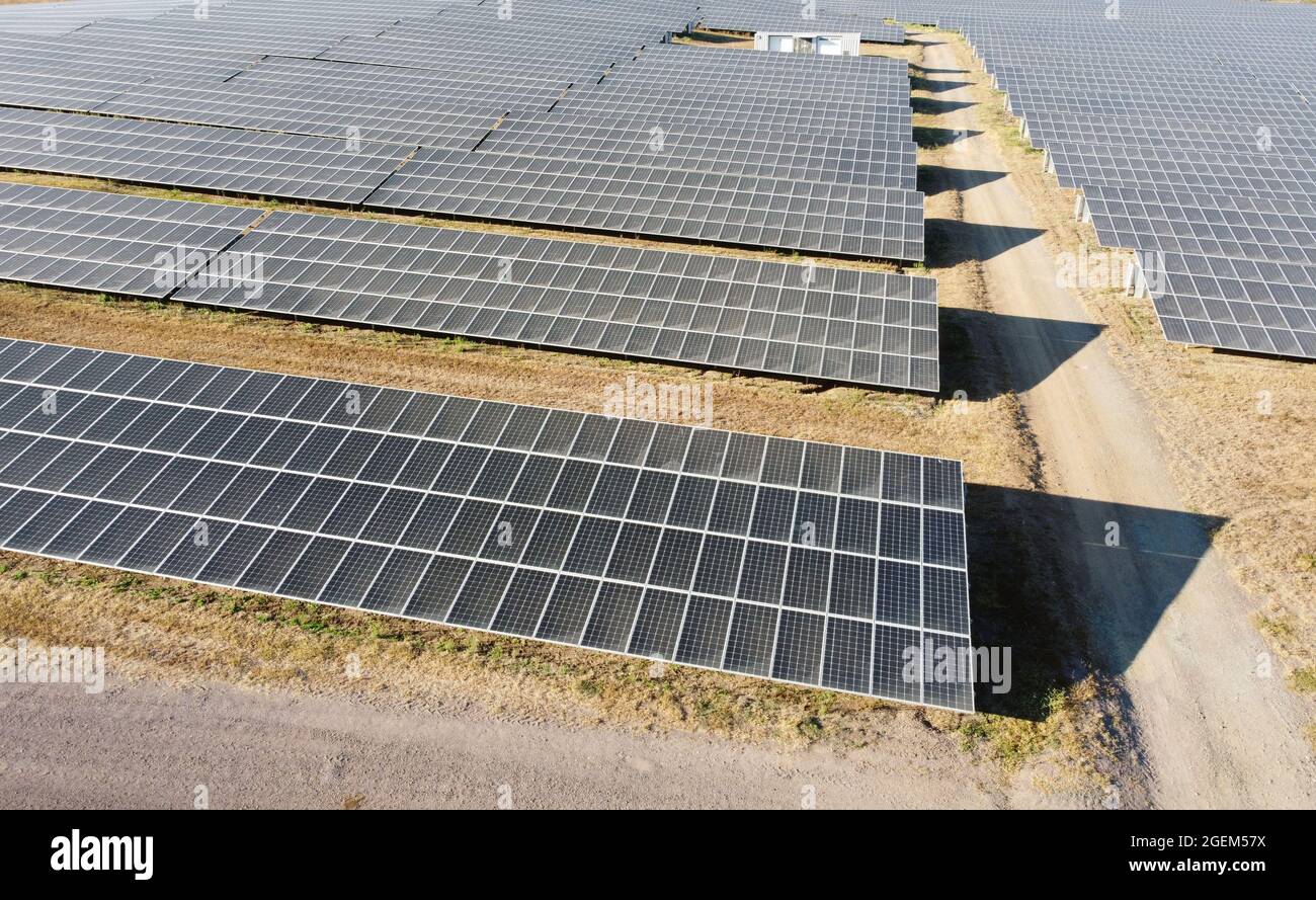 Outback remote solar farms panels hi-res stock photography and images ...