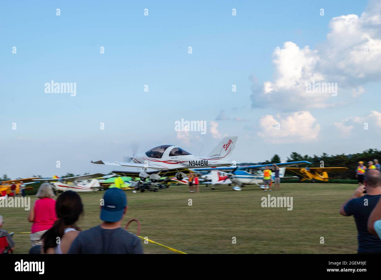 Sting s3 hi-res stock photography and images - Alamy