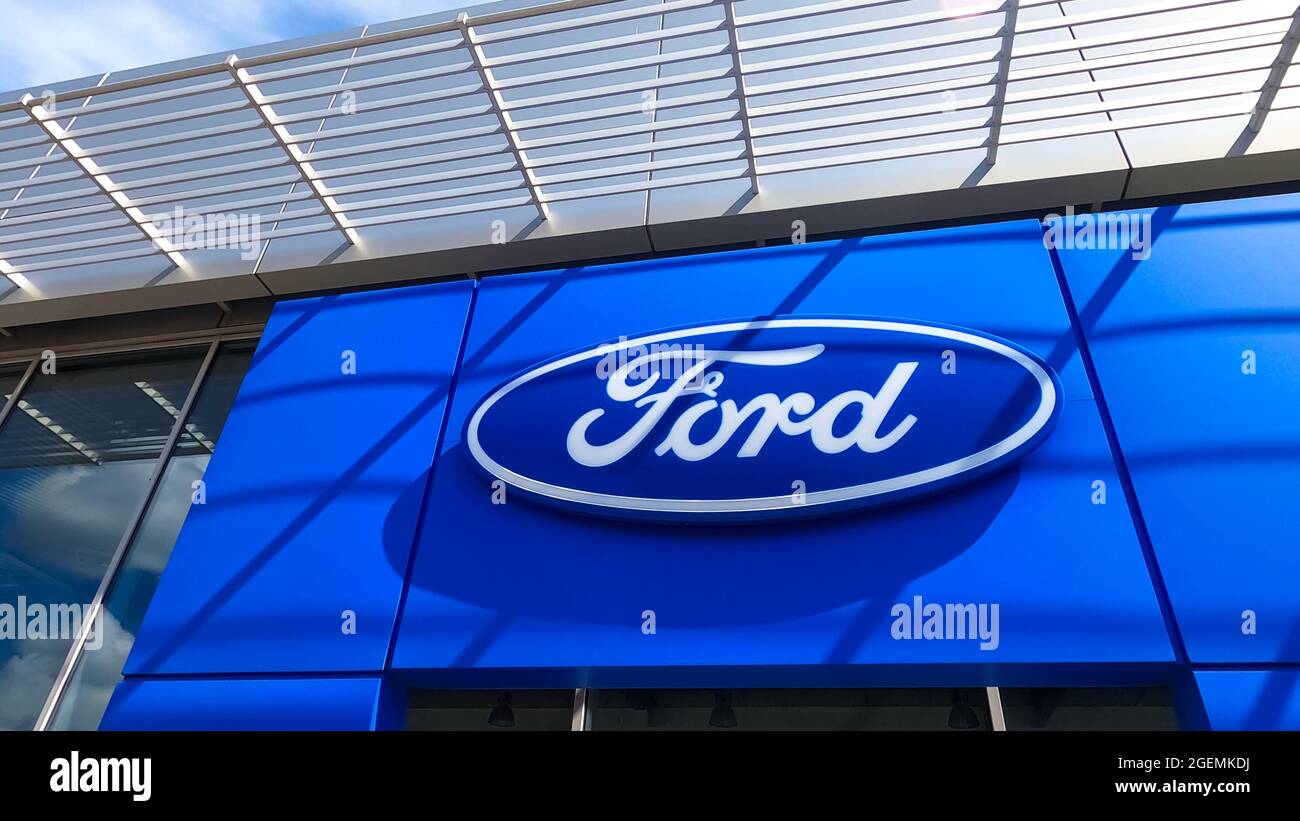 Ford logo 1903 hi-res stock photography and images - Alamy