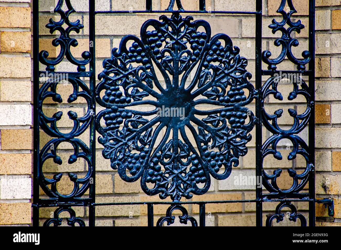 Wrought iron gate design hi-res stock photography and images - Alamy