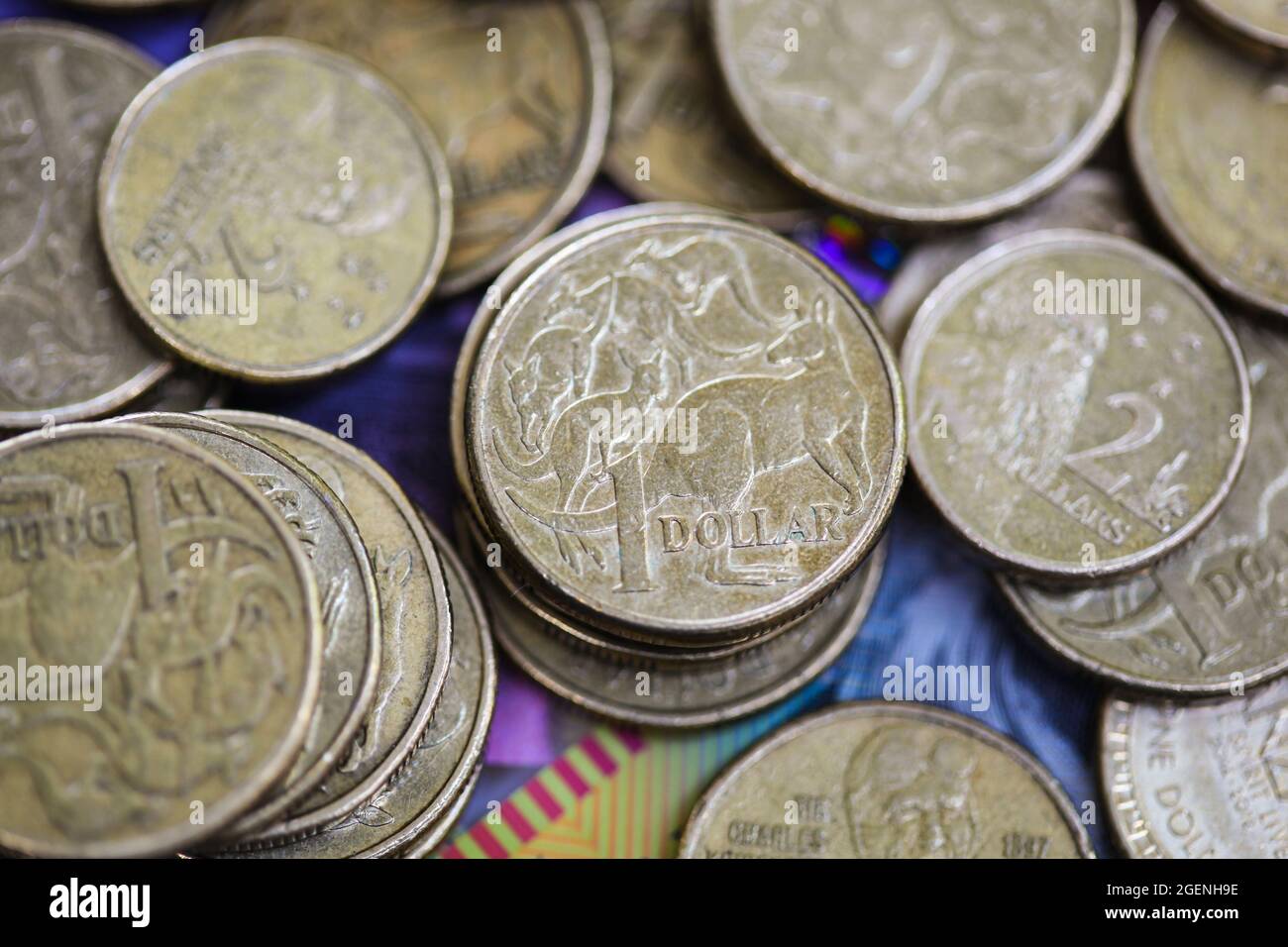 Australian dollar coins hi-res stock photography and images - Alamy