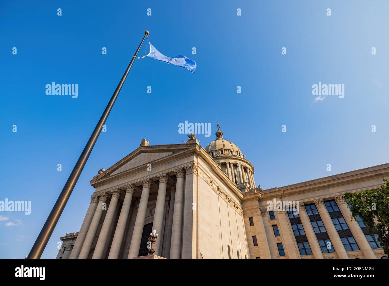 Oklahoma capital building hi-res stock photography and images - Alamy