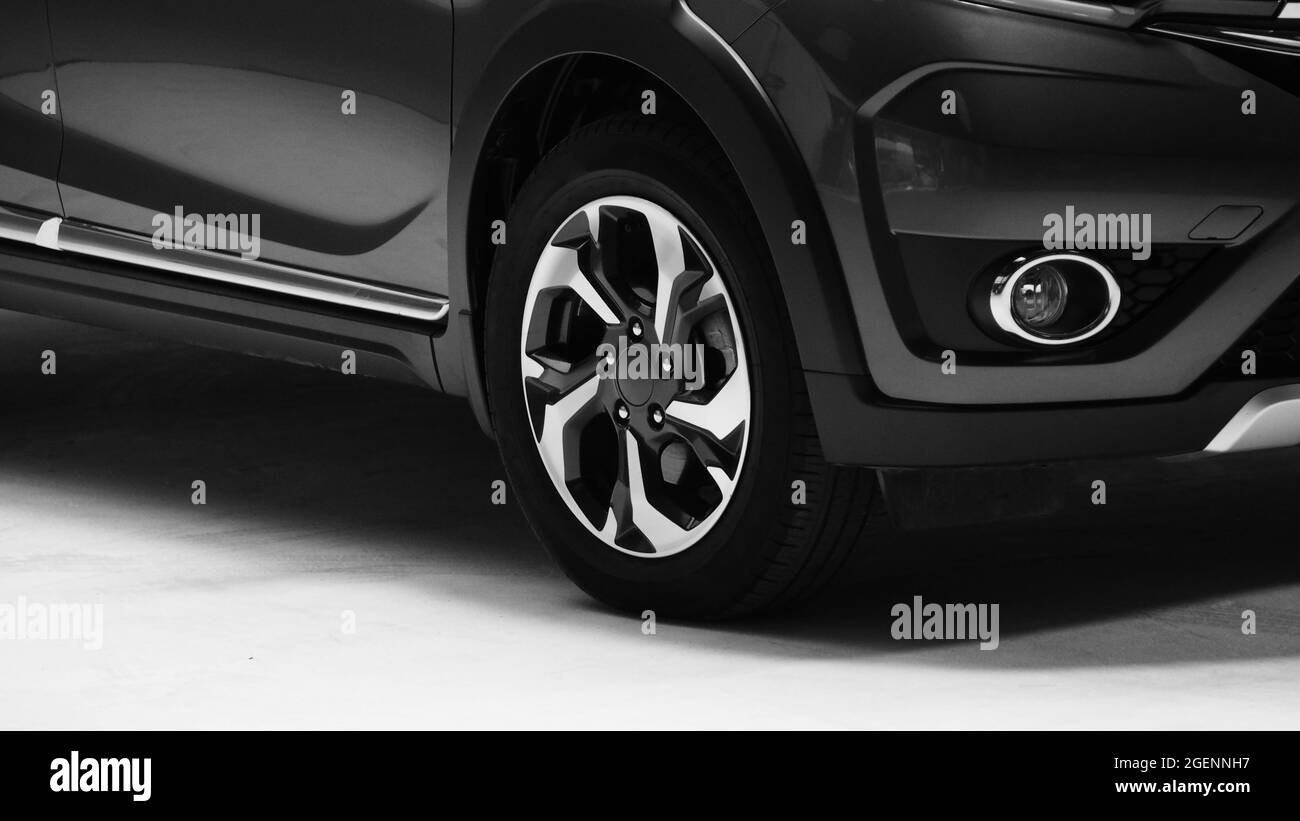 Car body Parts side view. Automotive car parts such as window wheel ...