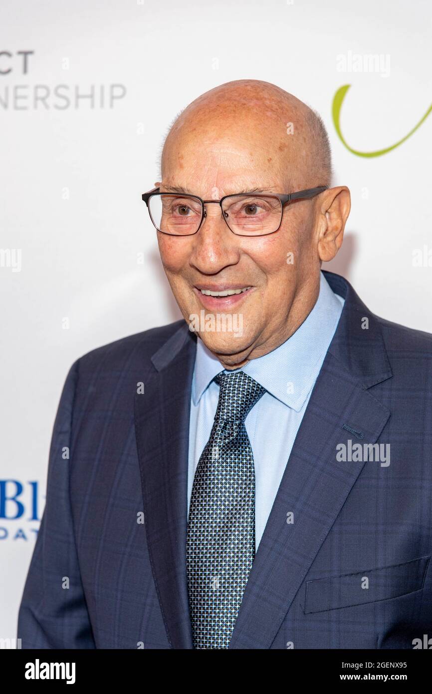 Los Angeles, USA. 20th Aug, 2021. Bob Miller attends Harold and Carole ...
