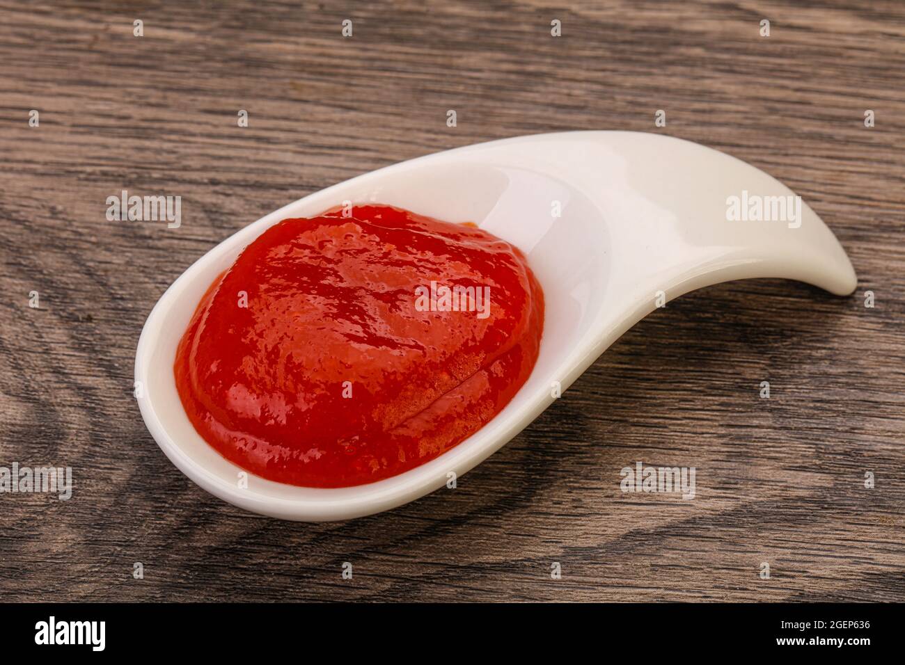 Mexican hot chili sriracha sauce in the bowl Stock Photo - Alamy