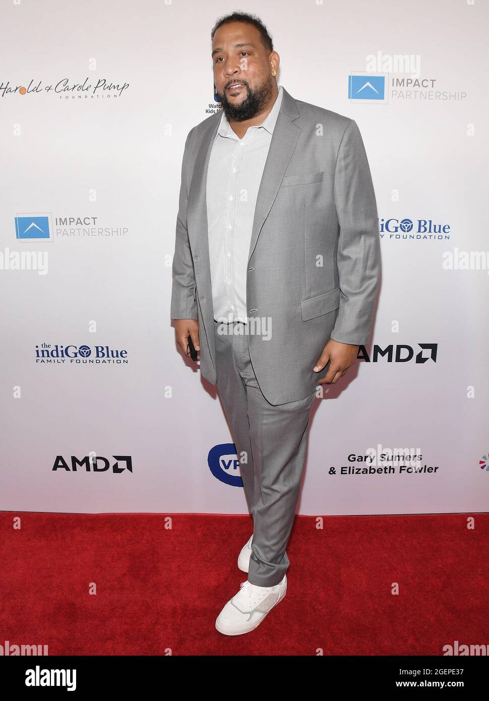 Donald Penn arrives at the 21st Annual Harold and Carole Pump ...