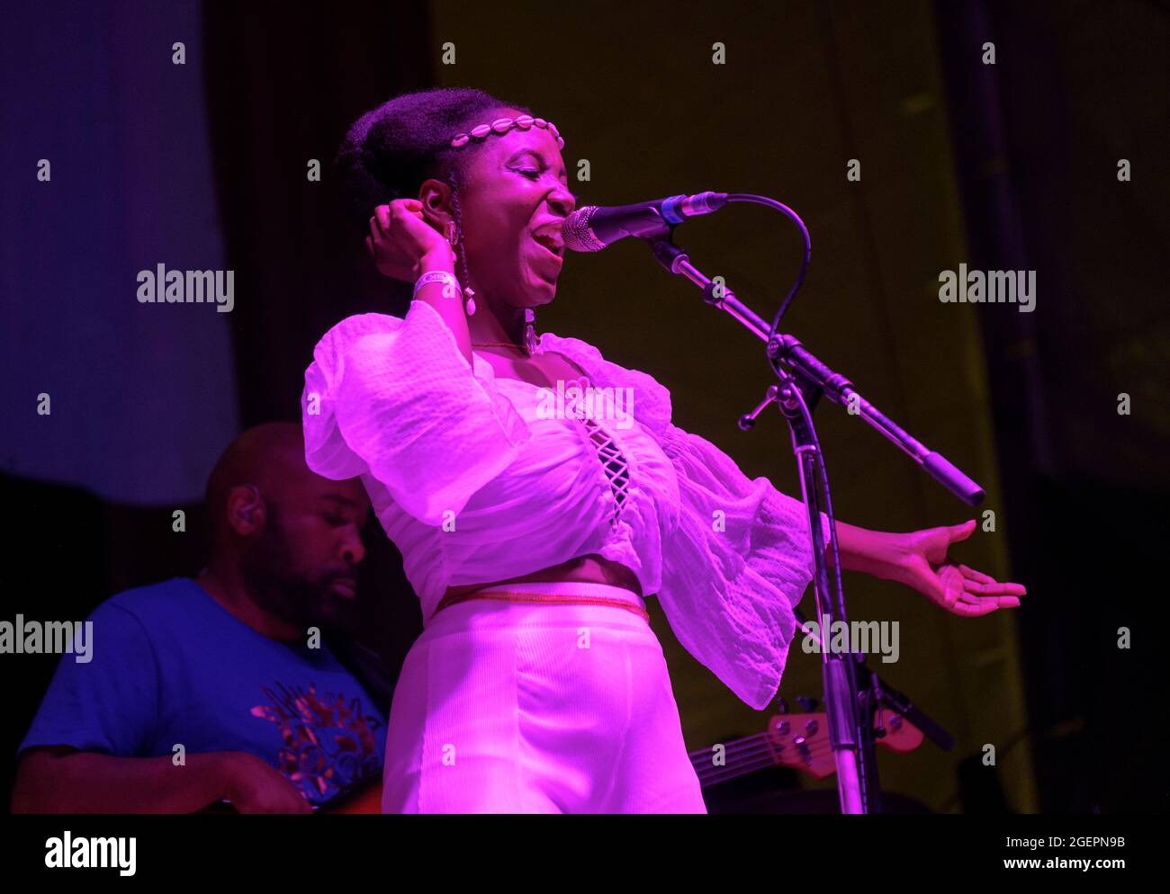 Caron wheeler hi-res stock photography and images - Alamy