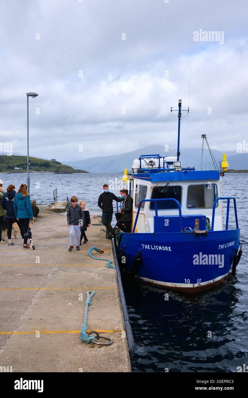 Port appin to point ferry hi-res stock photography and images - Alamy
