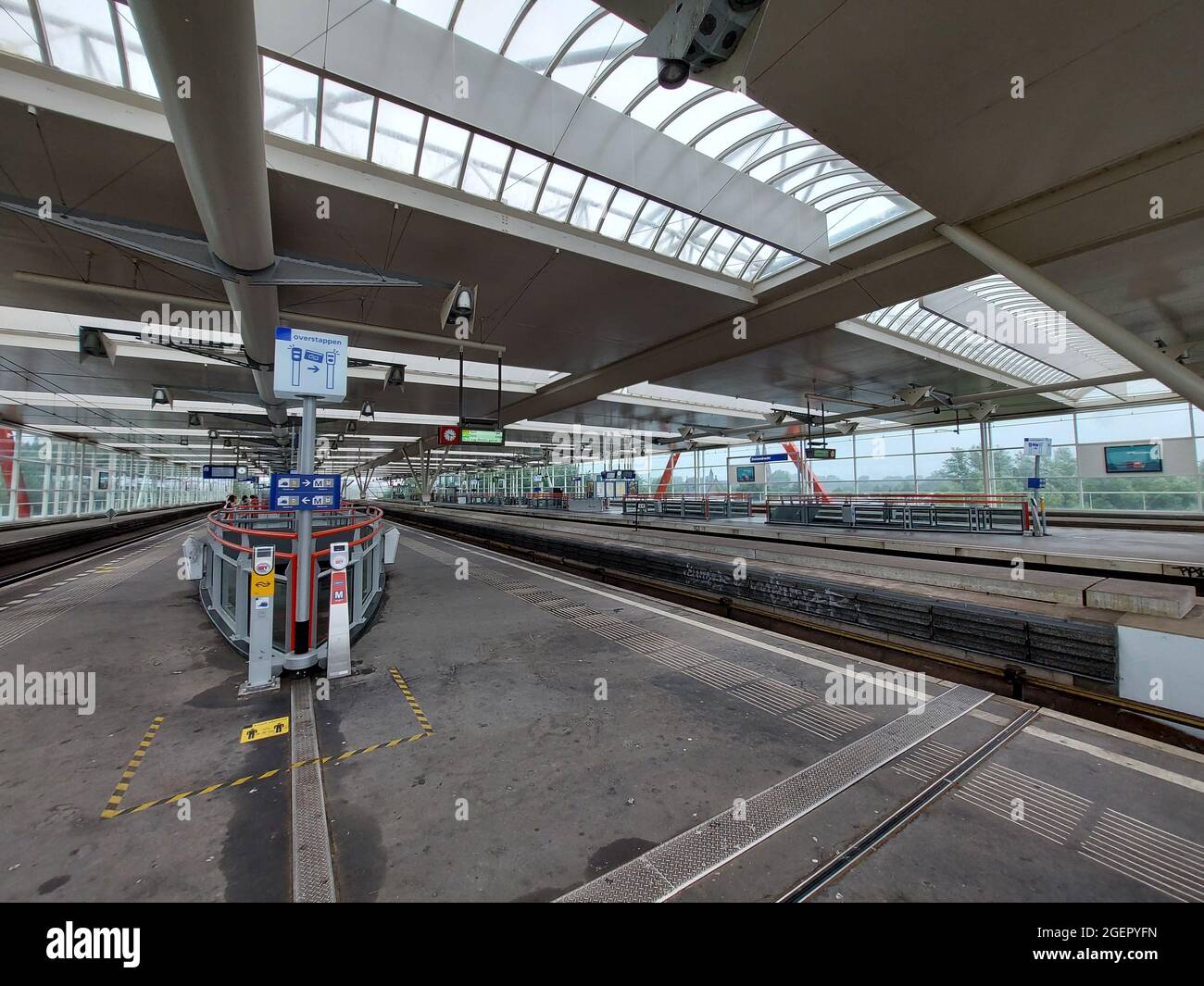 Dutch railway map hi-res stock photography and images - Alamy