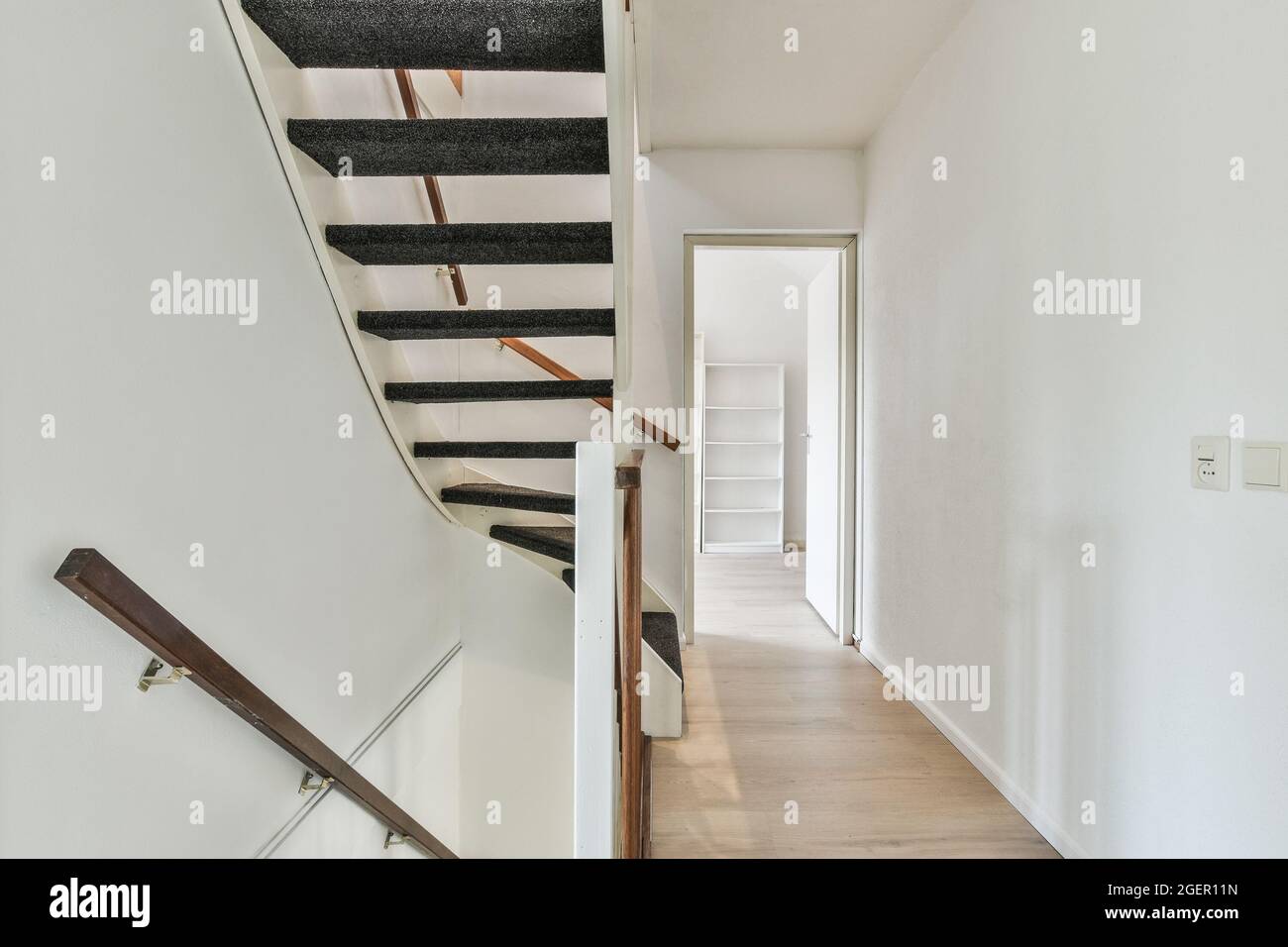 Second-floor hallway in a modern residential house Stock Photo - Alamy