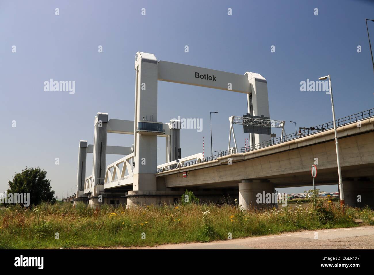 The Botlekbrug, an concrete vertical lift bridge over the Oude Maas ...