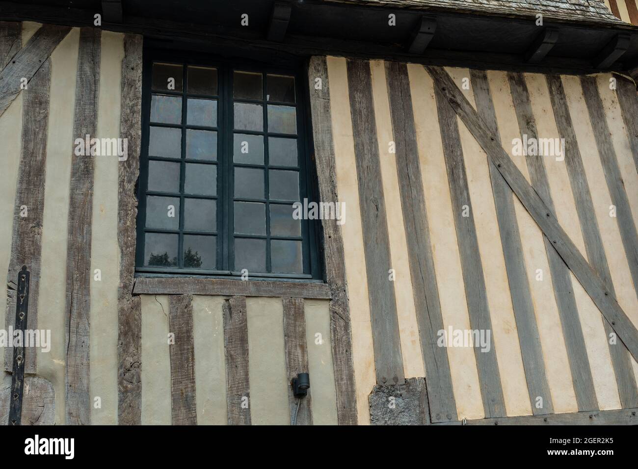 Medieval half-timbered house at Vitre, Brittany, France Stock Photo - Alamy