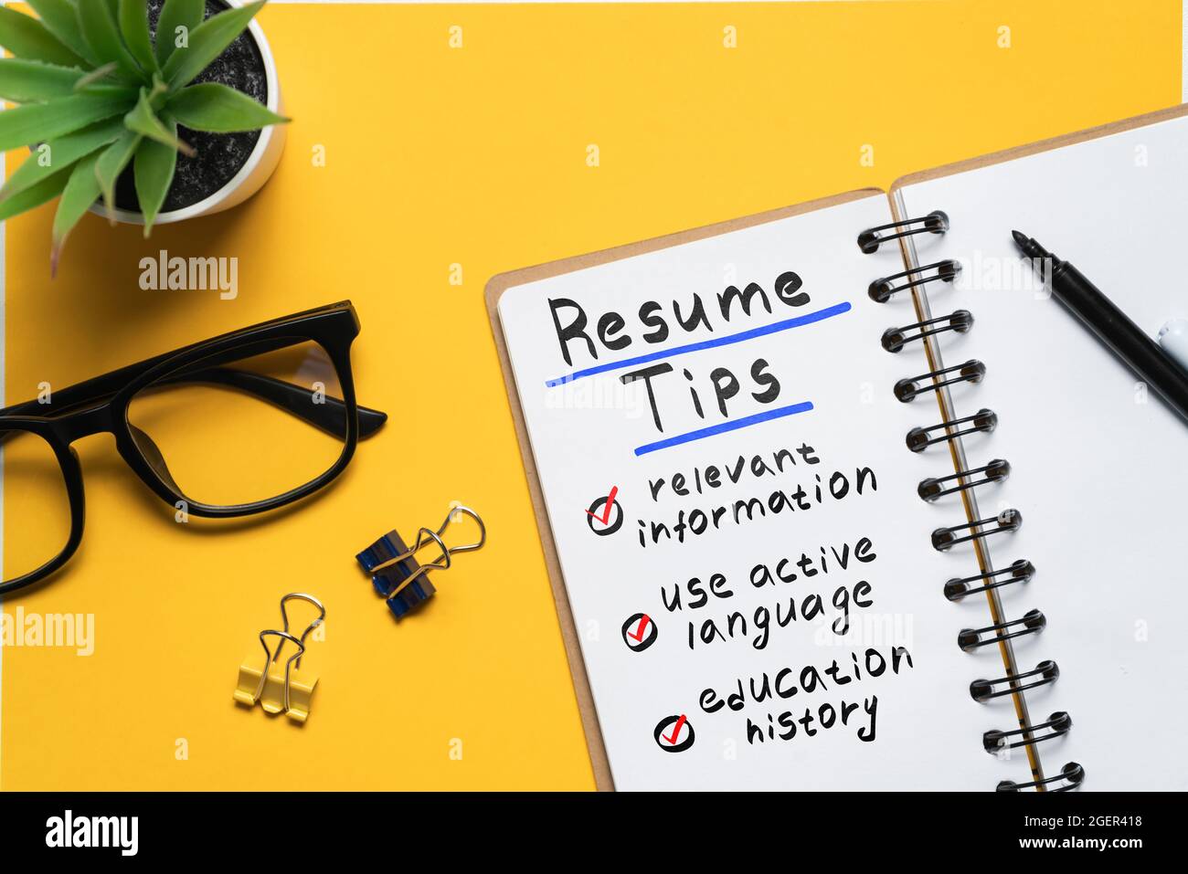 Concept of the basic tips of resume writing Stock Photo - Alamy