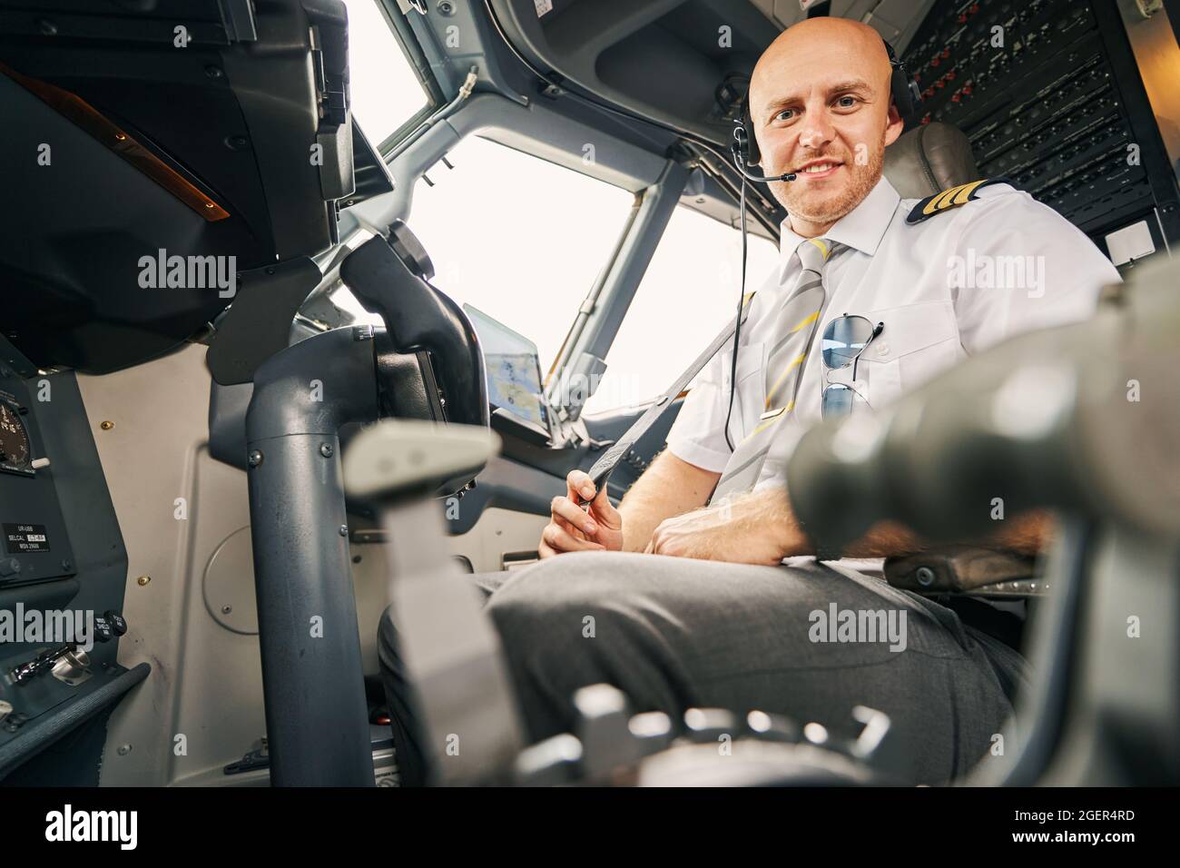 Experienced airline captain getting ready for the take-off Stock Photo ...